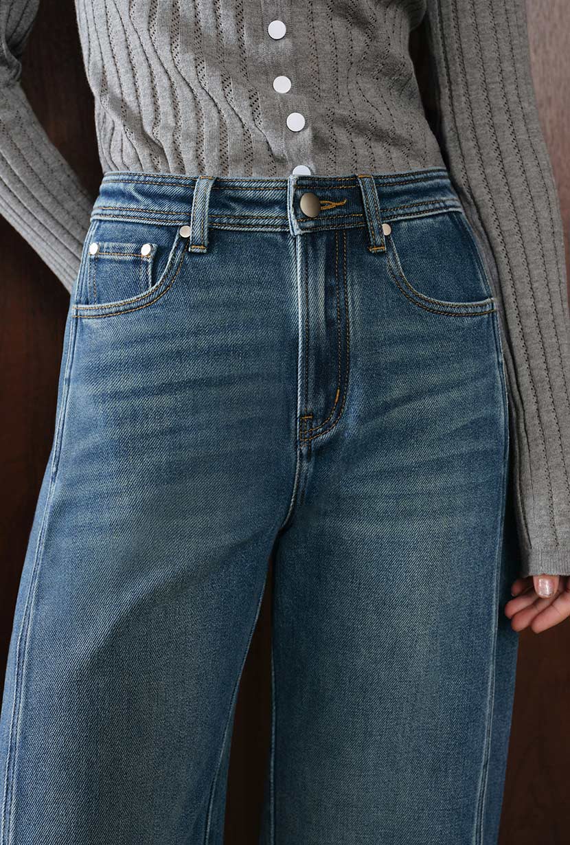 Petite Studio's Evie Mid-Rise Barrel Jeans in Vintage Blue - Petite ...